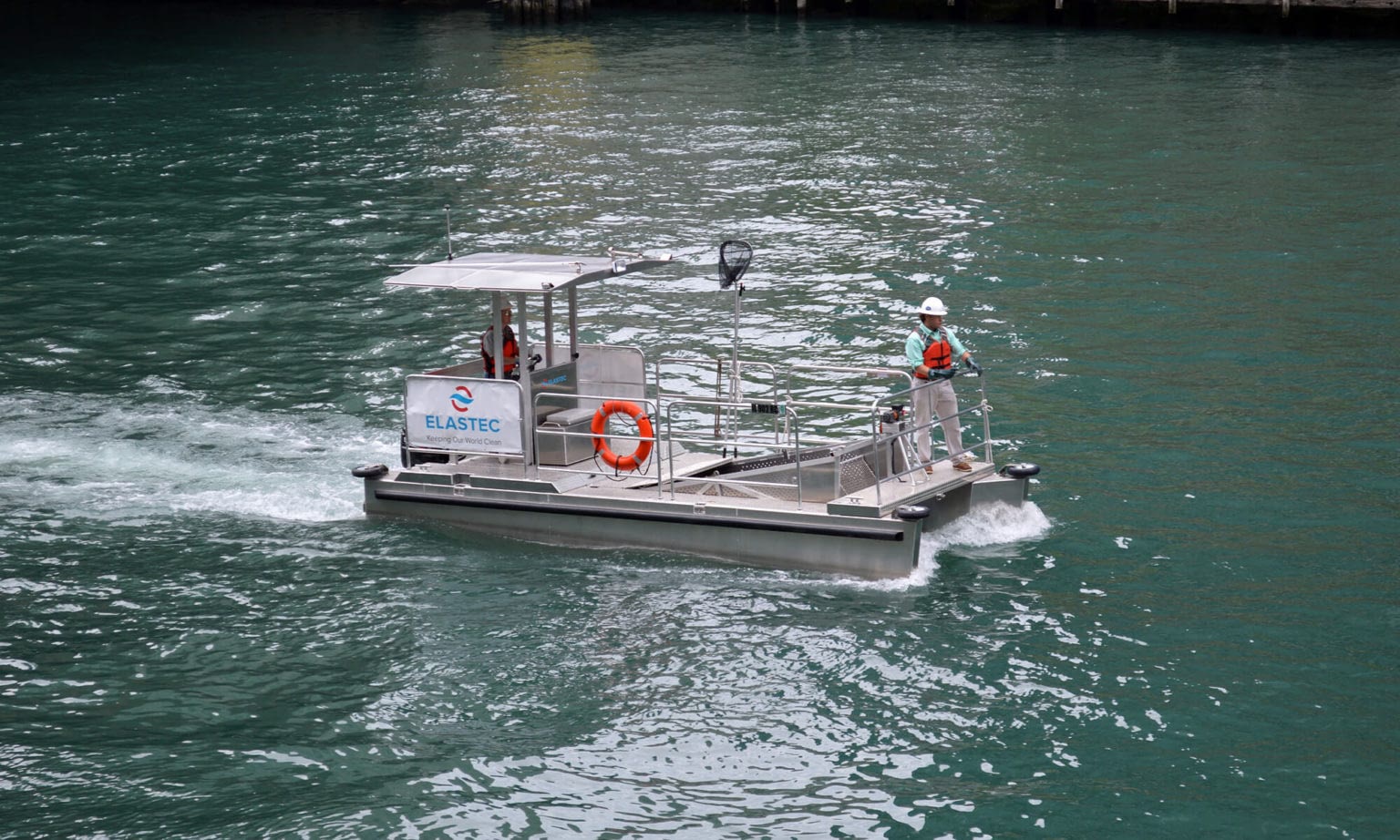 Omni Catamaran | Trash Skimmer Boat | Elastec